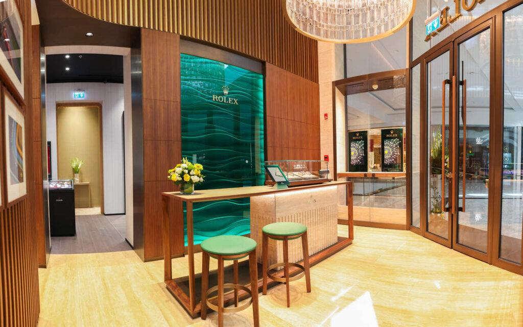 Khimji's Watches Launches At New Location • The Luxury Bulletin